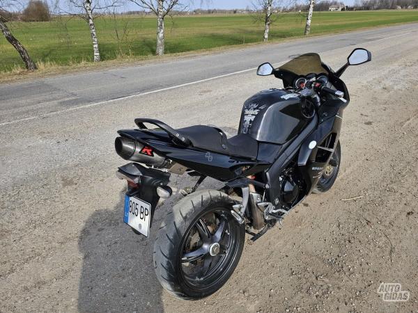Melns Triumph Sprint 2007 Vilkaviškis, ar dzinēja tilpumu 1.05 L un nobraukumu 39 tūkst. km par 2499 €, foto 2 vietnē AUTOMOTO.COM.LV