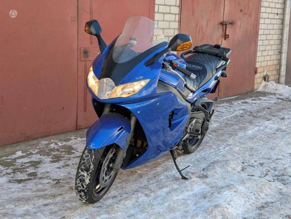 Blue Triumph Sprint 2015 in Kaunas, with an engine capacity of 1.05 L and mileage of 34 thousand km for 3200 €, photo 2 on AUTOMOTO.COM.LV