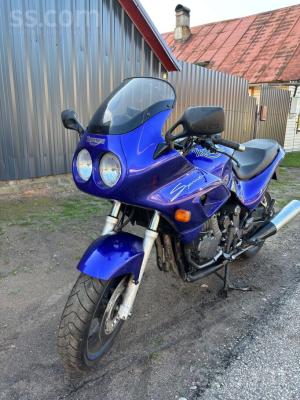 Triumph Sprint 1999 in Kraslava, with an engine capacity of 0.89 L and mileage of 0 thousand km for 450 €, photo  on AUTOMOTO.COM.LV