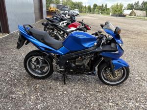 Triumph Sprint 2005 Kelmė, ar dzinēja tilpumu 1.05 L un nobraukumu 83 tūkst. km par 1130 €, foto 3 vietnē AUTOMOTO.COM.LV