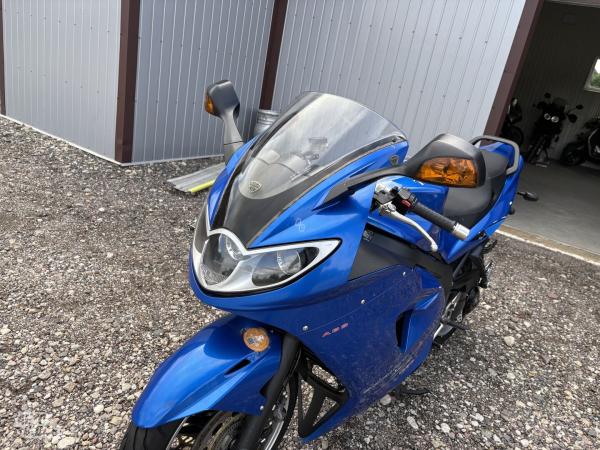 Triumph Sprint 2005 Kelmė, ar dzinēja tilpumu 1.05 L un nobraukumu 83 tūkst. km par 1130 €, foto 8 vietnē AUTOMOTO.COM.LV