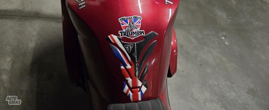 Triumph Sprint 2007 in Vilnius, with an engine capacity of 1.05 L and mileage of 42 thousand km for 3500 €, photo 19 on AUTOMOTO.COM.LV