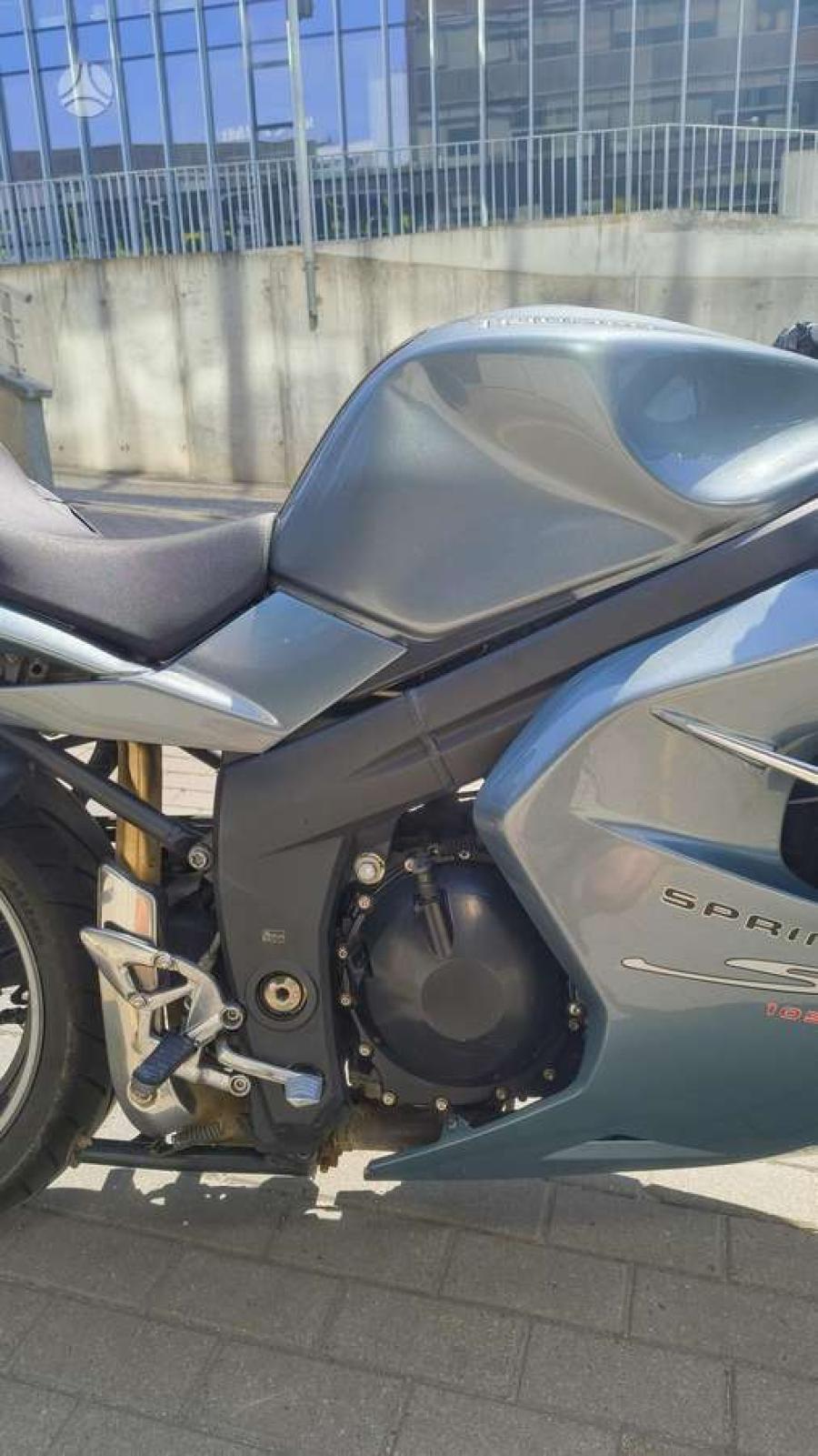 Triumph Sprint 2008 in Vilnius, with an engine capacity of 1.05 L and mileage of 75 thousand km for 1790 €, photo 5 on AUTOMOTO.COM.LV