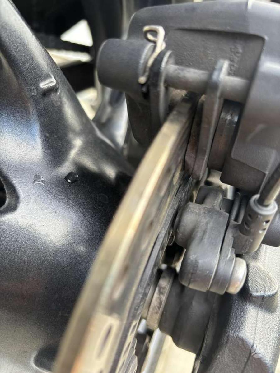 Melns Triumph Street Triple 2021 Švenčionys, ar dzinēja tilpumu 0.77 L un nobraukumu 18 tūkst. km par 6090 €, foto 24 vietnē AUTOMOTO.COM.LV
