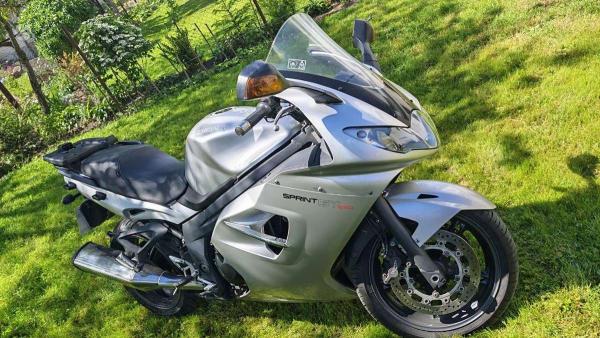 Grey Triumph Street Triple 2014 in Vilnius, with an engine capacity of 1.05 L and mileage of 20 thousand km for 2900 €, photo 1 on AUTOMOTO.COM.LV