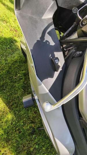 Grey Triumph Street Triple 2014 in Vilnius, with an engine capacity of 1.05 L and mileage of 20 thousand km for 2900 €, photo 15 on AUTOMOTO.COM.LV