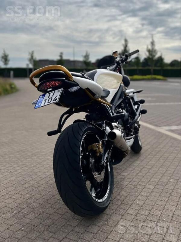 Триумф Street Triple 2007 в Вентспилс, объемом двигателя 0.68 л и пробегом 0 тыс. км за 2700 €, фото 6 на AUTOMOTO.COM.LV
