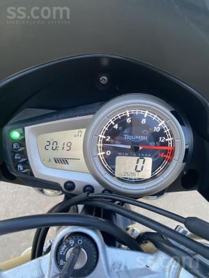 Триумф Street Triple 2008 в Лудза, объемом двигателя 0.68 л и пробегом 0 тыс. км за 3400 €, фото 7 на AUTOMOTO.COM.LV