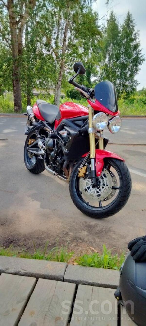 Triumph Street Triple 2009 Rīga, ar dzinēja tilpumu 0.68 L un nobraukumu 0 tūkst. km par 3650 €, foto 2 vietnē AUTOMOTO.COM.LV