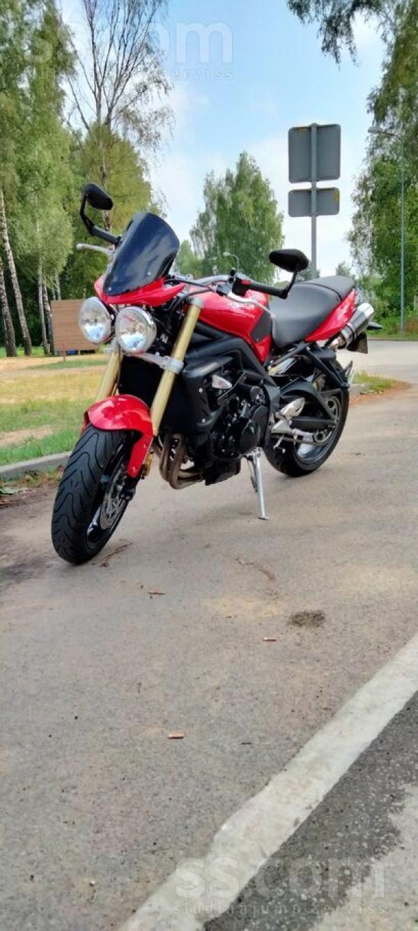 Triumph Street Triple 2009 Rīga, ar dzinēja tilpumu 0.68 L un nobraukumu 0 tūkst. km par 3650 €, foto 6 vietnē AUTOMOTO.COM.LV