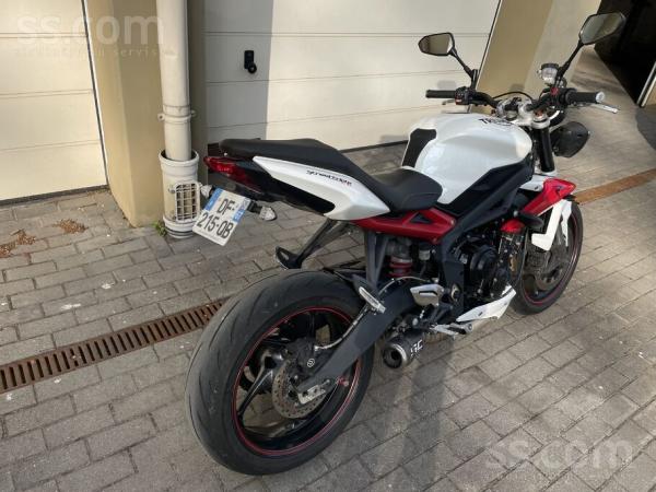 Триумф Street Triple 2014 в Рига, объемом двигателя 0.68 л и пробегом 0 тыс. км за 4600 €, фото 10 на AUTOMOTO.COM.LV
