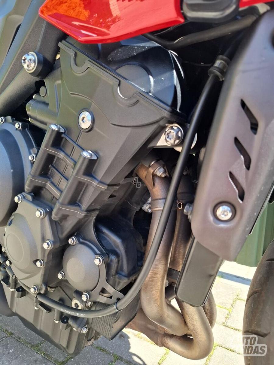 Триумф Street Triple 2018 в Вильнюс, объемом двигателя 0.00 л и пробегом 0 тыс. км за 4900 €, фото 10 на AUTOMOTO.COM.LV