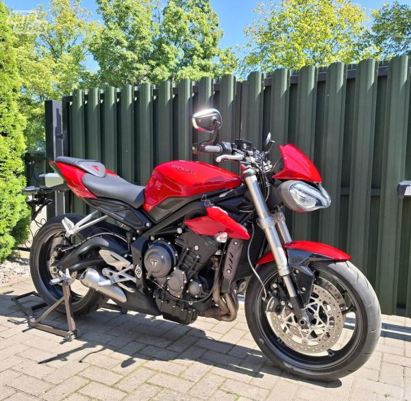 Triumph Street Triple 2018 in Vilnius, with an engine capacity of 0.00 L and mileage of 17 thousand km for 4900 €, photo 10 on AUTOMOTO.COM.LV
