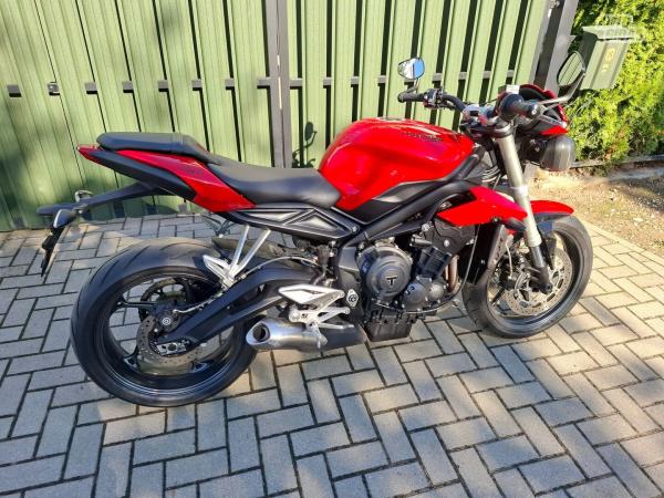 Triumph Street Triple 2018 in Vilnius, with an engine capacity of 0.00 L and mileage of 0 thousand km for 4900 €, photo 4 on AUTOMOTO.COM.LV