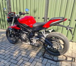 Триумф Street Triple 2018 в Вильнюс, объемом двигателя 0.00 л и пробегом 0 тыс. км за 4900 €, фото 4 на AUTOMOTO.COM.LV