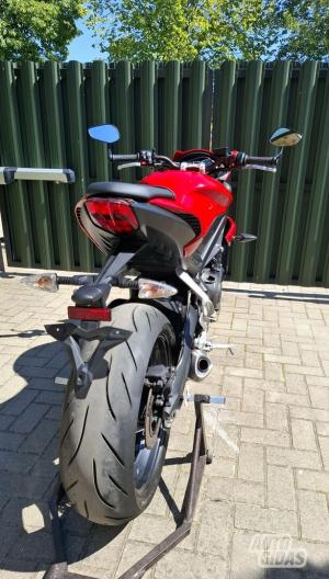 Триумф Street Triple 2018 в Вильнюс, объемом двигателя 0.00 л и пробегом 0 тыс. км за 4900 €, фото 12 на AUTOMOTO.COM.LV