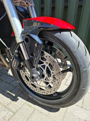 Триумф Street Triple 2018 в Вильнюс, объемом двигателя 0.00 л и пробегом 0 тыс. км за 4900 €, фото 14 на AUTOMOTO.COM.LV