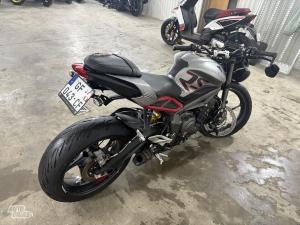 Triumph Street Triple 2022 Kelmė, ar dzinēja tilpumu 0.77 L un nobraukumu 9 tūkst. km par 2430 €, foto 7 vietnē AUTOMOTO.COM.LV