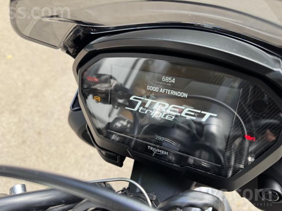 Triumph Street Triple 2023 Jūrmala, ar dzinēja tilpumu 0.77 L un nobraukumu 0 tūkst. km par 8500 €, foto 4 vietnē AUTOMOTO.COM.LV