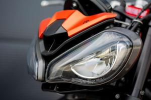 Orange Triumph Street Triple 2025 in Vilnius, with an engine capacity of 0.77 L and mileage of 13 thousand km for 8200 €, photo 10 on AUTOMOTO.COM.LV