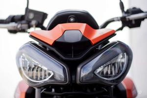 Orange Triumph Street Triple 2025 in Vilnius, with an engine capacity of 0.77 L and mileage of 13 thousand km for 8200 €, photo 11 on AUTOMOTO.COM.LV