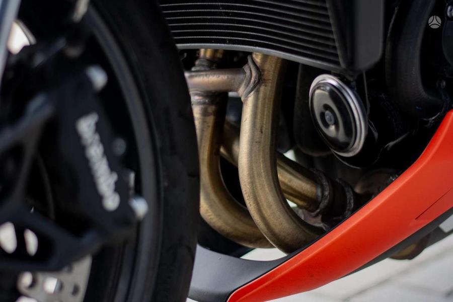 Orange Triumph Street Triple 2025 in Vilnius, with an engine capacity of 0.77 L and mileage of 13 thousand km for 8200 €, photo 20 on AUTOMOTO.COM.LV