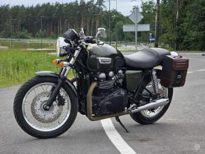 Green Triumph Thruxton 2013 in Kaunas, with an engine capacity of 0.87 L and mileage of 15 thousand km for 4500 €, photo 7 on AUTOMOTO.COM.LV