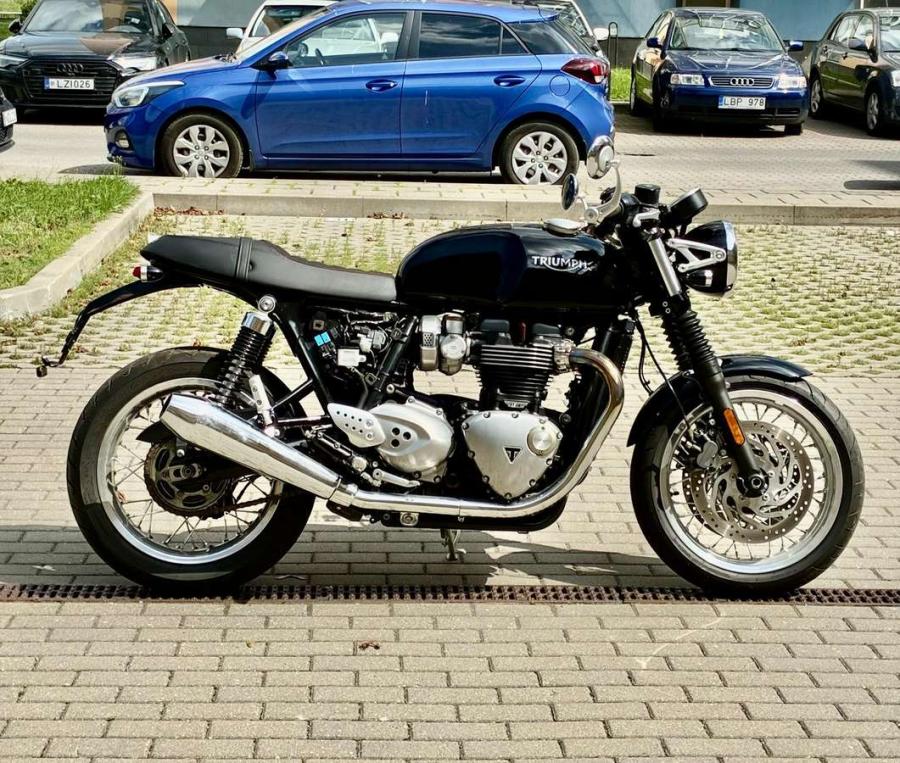Triumph Thruxton 2017 in Vilnius, with an engine capacity of 1.20 L and mileage of 8 thousand km for 7400 €, photo 6 on AUTOMOTO.COM.LV