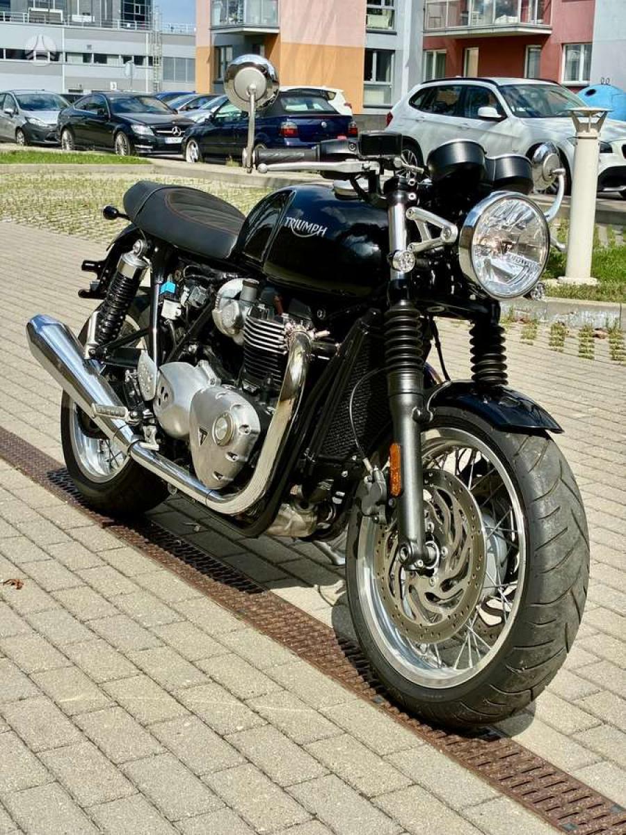 Triumph Thruxton 2017 in Vilnius, with an engine capacity of 1.20 L and mileage of 8 thousand km for 7400 €, photo 12 on AUTOMOTO.COM.LV