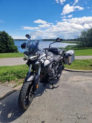 Grey Triumph Tiger 800 2019 in Tallinn, with an engine capacity of 0.80 L and mileage of 36 thousand km for 8000 €, photo  on AUTOMOTO.COM.LV