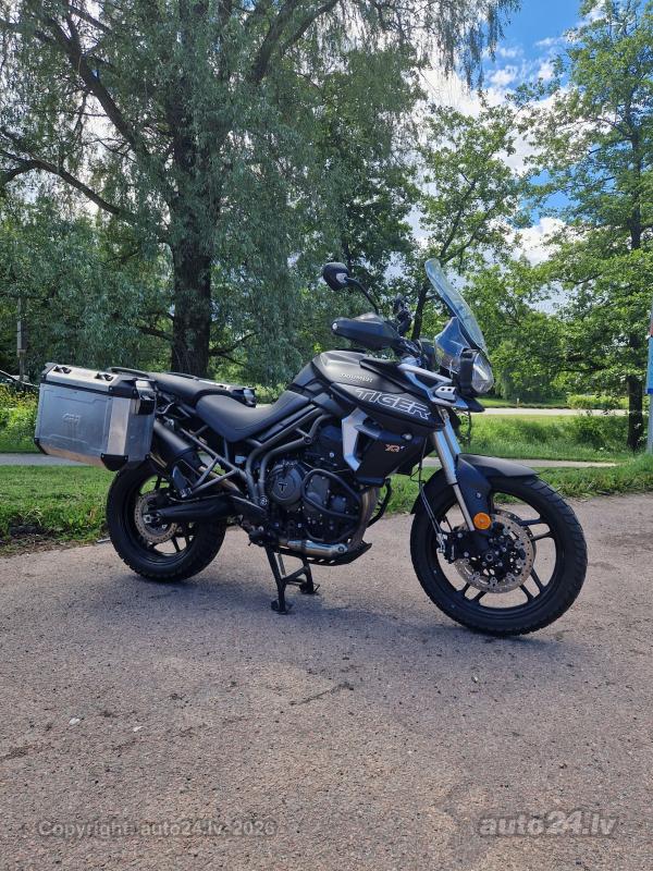Серый Триумф Tiger 800 2019 в Таллин, объемом двигателя 0.80 л и пробегом 36 тыс. км за 8000 €, фото 2 на AUTOMOTO.COM.LV