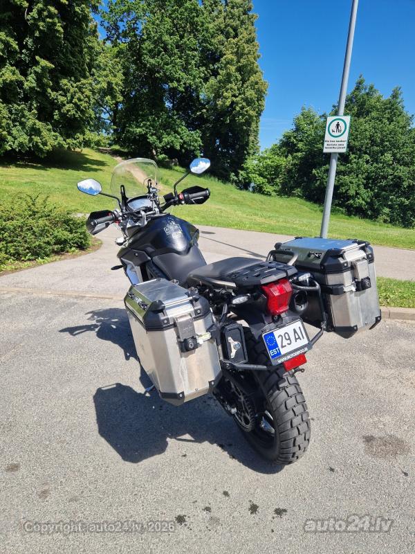 Серый Триумф Tiger 800 2019 в Таллин, объемом двигателя 0.80 л и пробегом 36 тыс. км за 8000 €, фото 3 на AUTOMOTO.COM.LV