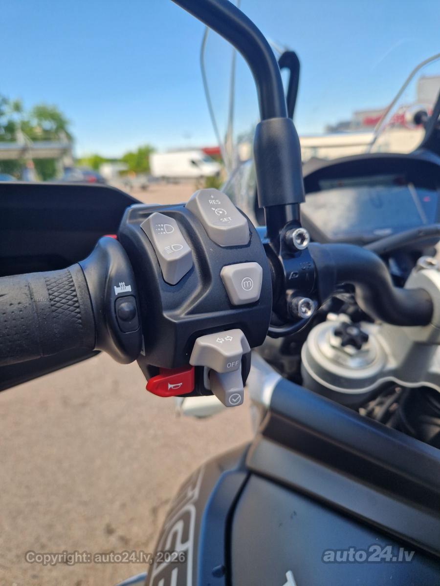 Серый Триумф Tiger 800 2019 в Таллин, объемом двигателя 0.80 л и пробегом 36 тыс. км за 8000 €, фото 5 на AUTOMOTO.COM.LV