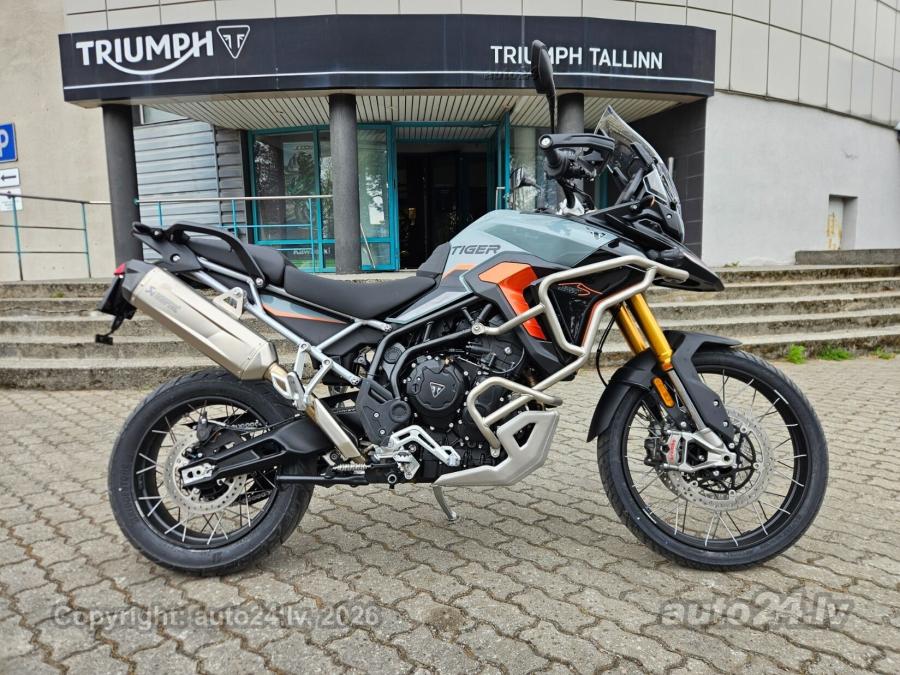 Серый Триумф Tiger 900 2026 в Таллин, объемом двигателя 0.89 л и пробегом 0 тыс. км за 17890 €, фото 3 на AUTOMOTO.COM.LV