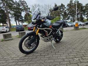Серый Триумф Tiger 900 2026 в Таллин, объемом двигателя 0.89 л и пробегом 0 тыс. км за 17890 €, фото 7 на AUTOMOTO.COM.LV
