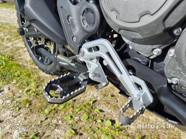 Balts Triumph Tiger 900 2021 Tallina, ar dzinēja tilpumu 0.89 L un nobraukumu 8 tūkst. km par 13000 €, foto 9 vietnē AUTOMOTO.COM.LV