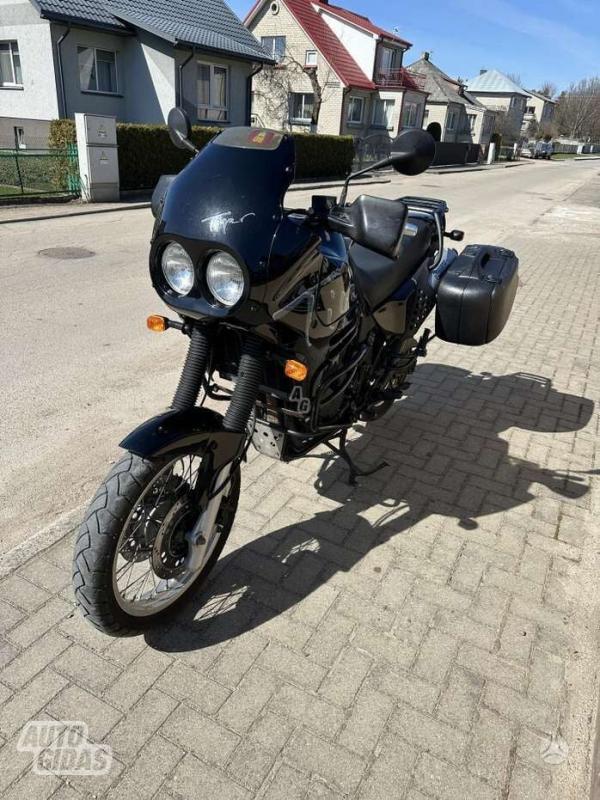 Black Triumph Tiger 1998 in Vilnius, with an engine capacity of 0.89 L and mileage of 36 thousand km for 1990 €, photo 6 on AUTOMOTO.COM.LV