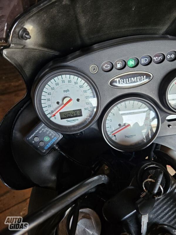 Black Triumph Tiger 2001 in Utena, with an engine capacity of 0.96 L and mileage of 64 thousand km for 1950 €, photo 5 on AUTOMOTO.COM.LV
