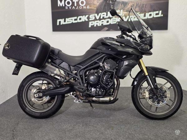 Black Triumph Tiger 2012 in Panevezys, with an engine capacity of 0.80 L and mileage of 54 thousand km for 3350 €, photo 4 on AUTOMOTO.COM.LV