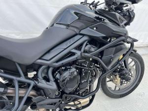 Black Triumph Tiger 2012 in Riga, with an engine capacity of 0.80 L and mileage of 70 thousand km for 4700 €, photo 6 on AUTOMOTO.COM.LV