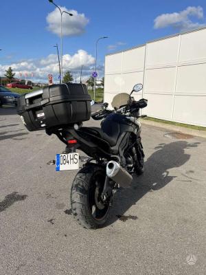 Black Triumph Tiger 2013 in Alytus, with an engine capacity of 1.05 L and mileage of 64 thousand km for 4000 €, photo 5 on AUTOMOTO.COM.LV