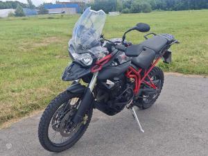 Melns Triumph Tiger 2014 Kauņa, ar dzinēja tilpumu 0.80 L un nobraukumu 34 tūkst. km par 5500 €, foto 4 vietnē AUTOMOTO.COM.LV