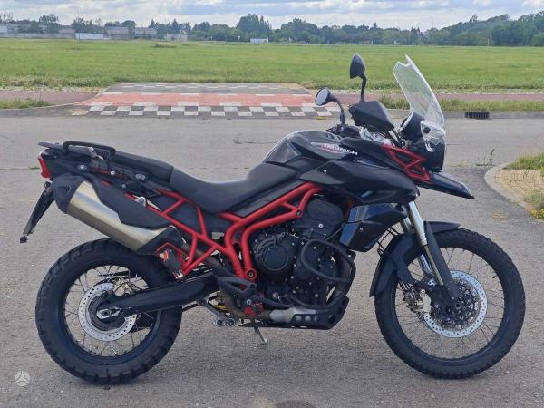 Melns Triumph Tiger 2014 Kauņa, ar dzinēja tilpumu 0.80 L un nobraukumu 34 tūkst. km par 5500 €, foto 6 vietnē AUTOMOTO.COM.LV