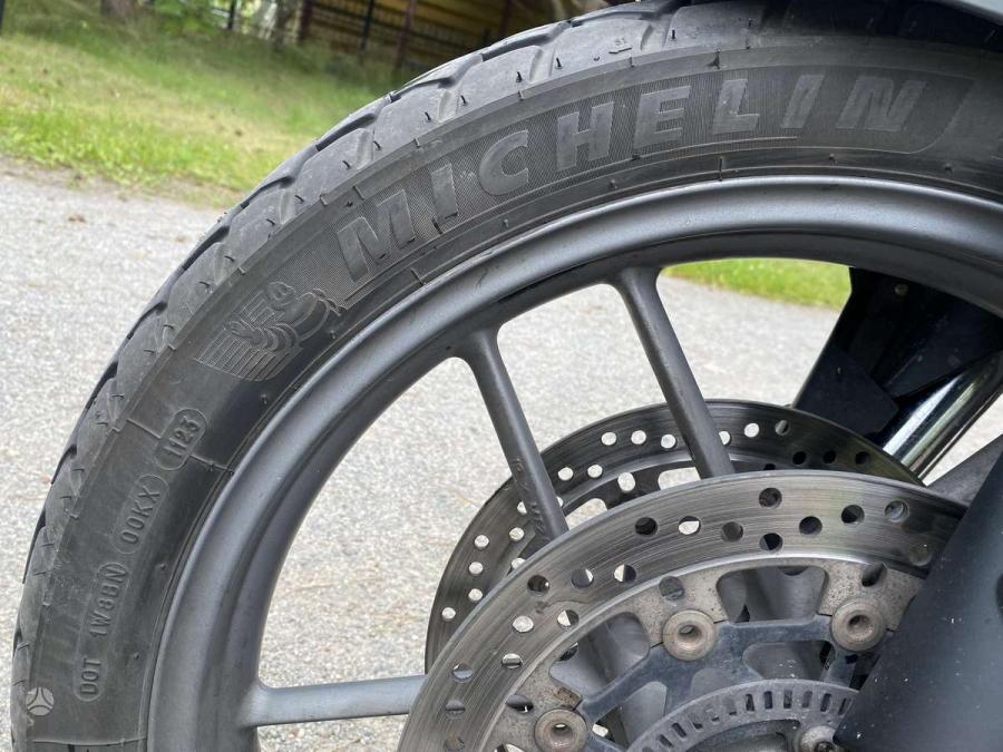 Melns Triumph Tiger 2014 Viļņa, ar dzinēja tilpumu 0.80 L un nobraukumu 112 tūkst. km par 3800 €, foto 5 vietnē AUTOMOTO.COM.LV