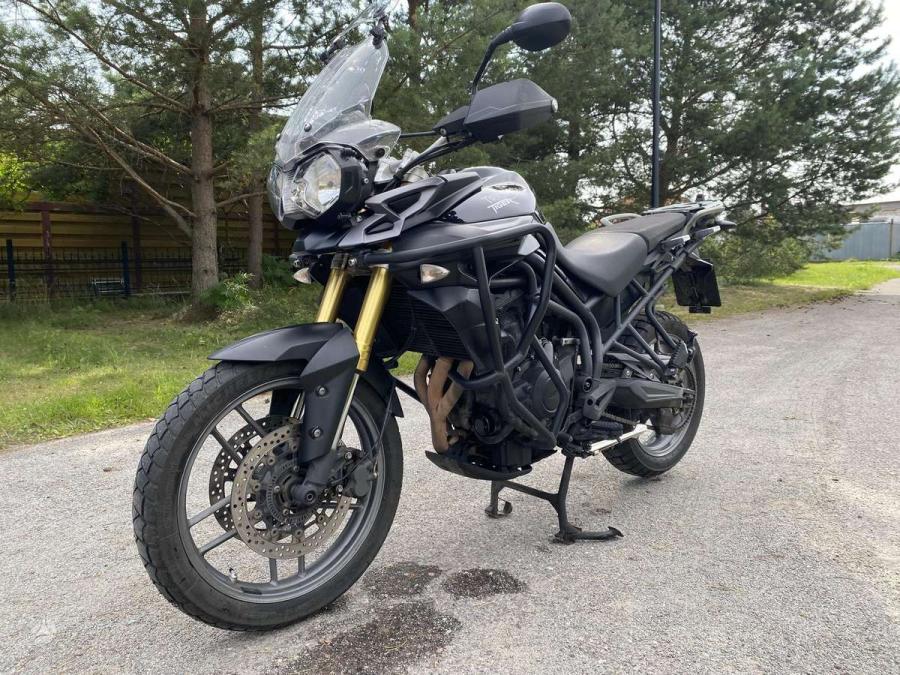 Melns Triumph Tiger 2014 Viļņa, ar dzinēja tilpumu 0.80 L un nobraukumu 112 tūkst. km par 3800 €, foto 13 vietnē AUTOMOTO.COM.LV