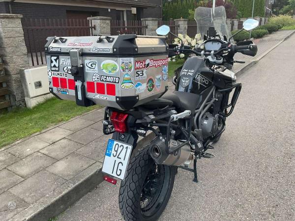 Melns Triumph Tiger 2020 Viļņa, ar dzinēja tilpumu 1.22 L un nobraukumu 58 tūkst. km par 11000 €, foto 3 vietnē AUTOMOTO.COM.LV