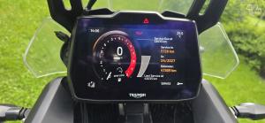 Black Triumph Tiger 2024 in Vilnius, with an engine capacity of 0.89 L and mileage of 47 thousand km for 9983 €, photo 20 on AUTOMOTO.COM.LV