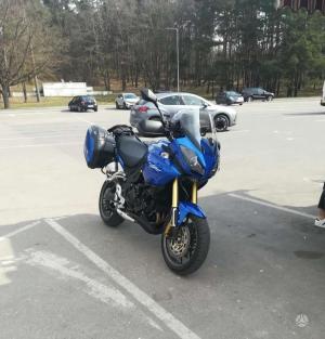 Zils Triumph Tiger 2007 Kauņa, ar dzinēja tilpumu 1.05 L un nobraukumu 87 tūkst. km par 2500 €, foto  vietnē AUTOMOTO.COM.LV