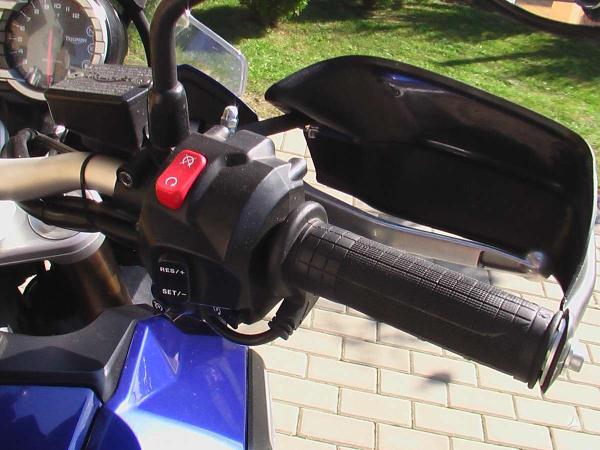 Blue Triumph Tiger 2013 in Panevezys, with an engine capacity of 1.22 L and mileage of 51 thousand km for 5800 €, photo 8 on AUTOMOTO.COM.LV