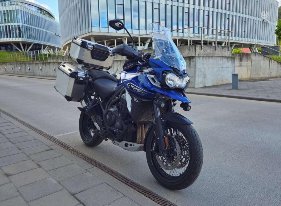 Blue Triumph Tiger 2016 in Vilnius, with an engine capacity of 1.22 L and mileage of 35 thousand km for 7850 €, photo 6 on AUTOMOTO.COM.LV